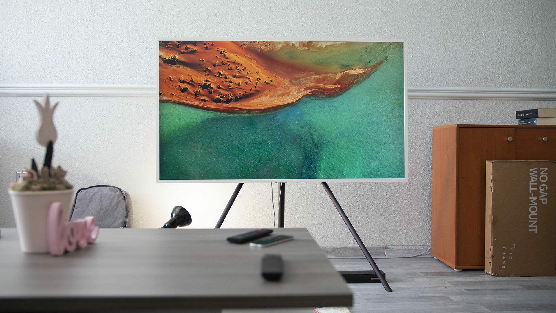 Samsung The Frame Review (QN55LS03BAFXZA)
